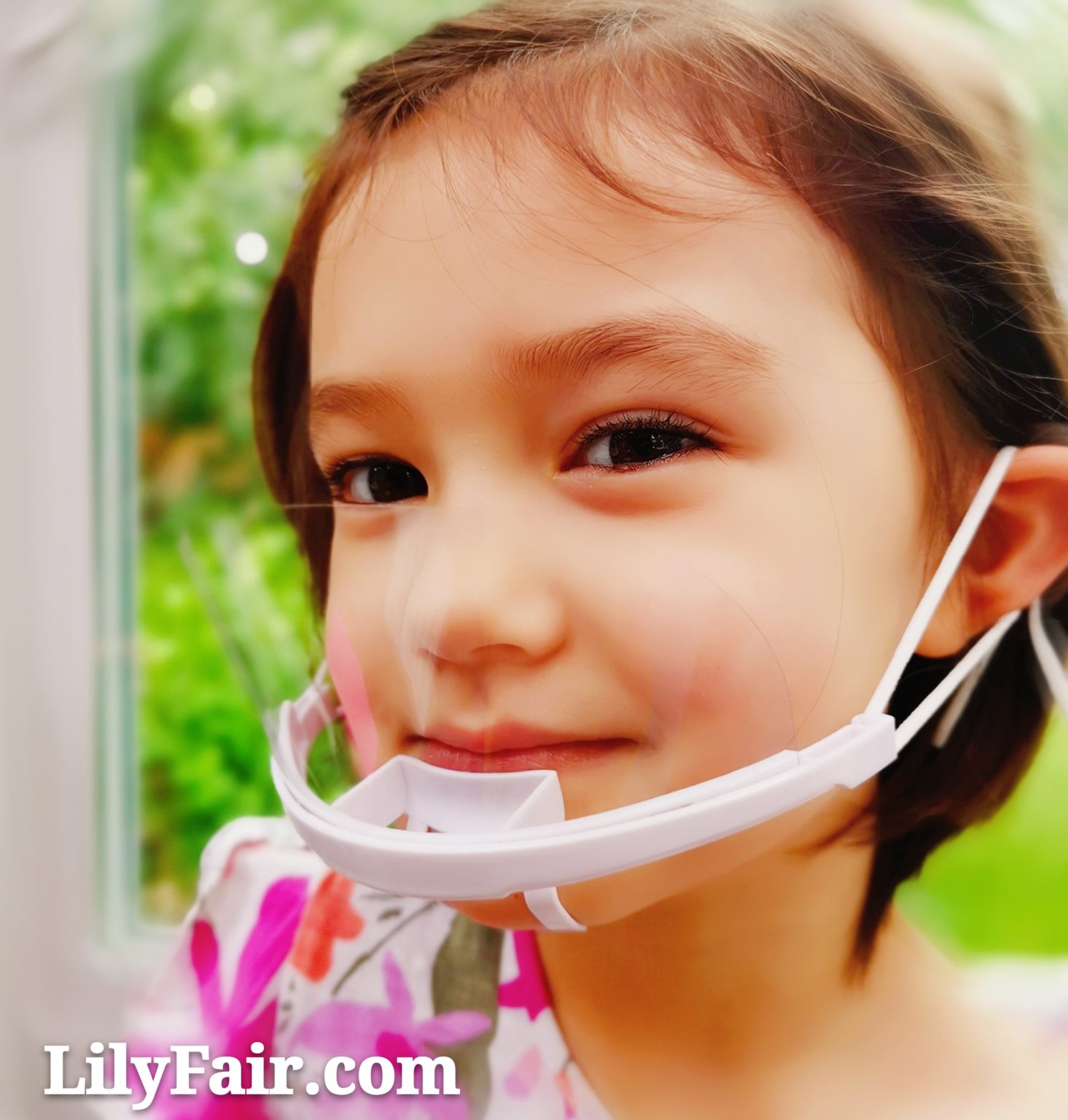 Kids Chin Up Transparent Face Mask (Anti Fog) - LilyFair Jewelry